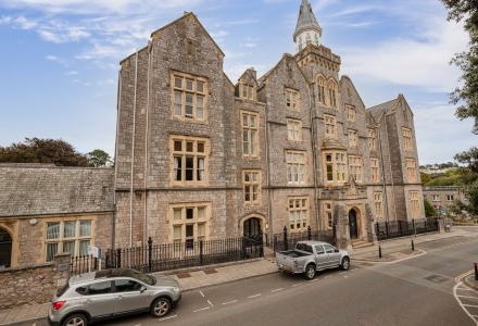 Apartments for sale in Torquay from John Couch Estate Agent offering ...