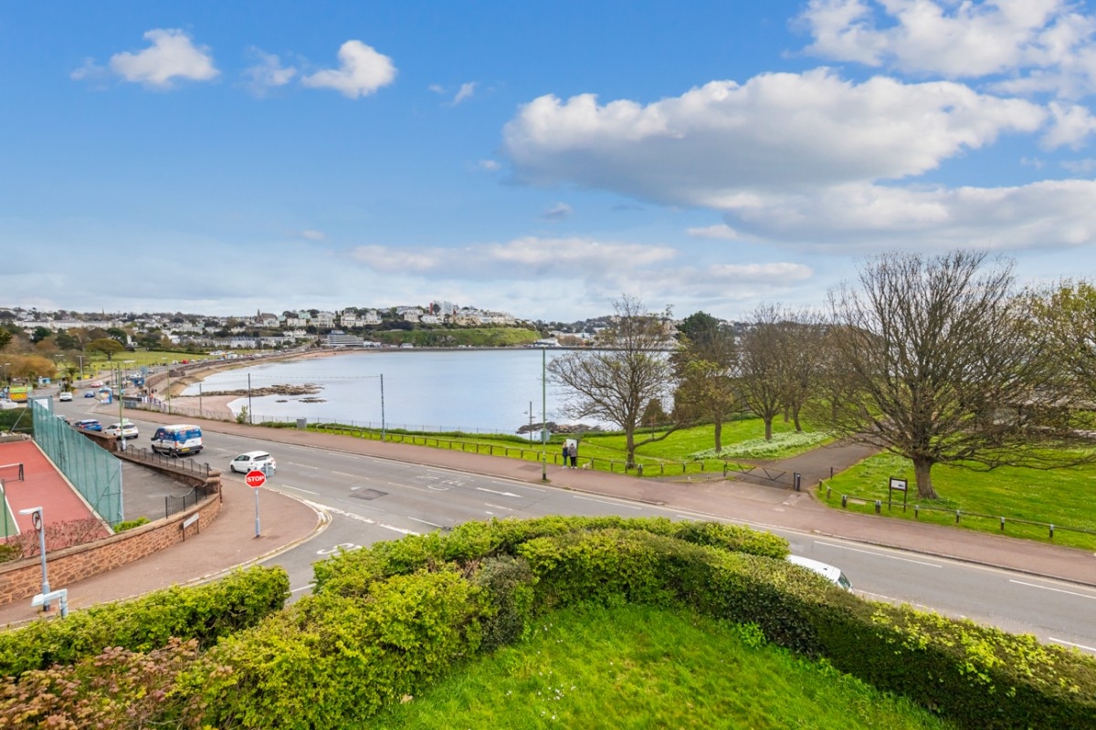 Seaway Lane Property for Sale in Torquay - John Couch The Estate Agent ...